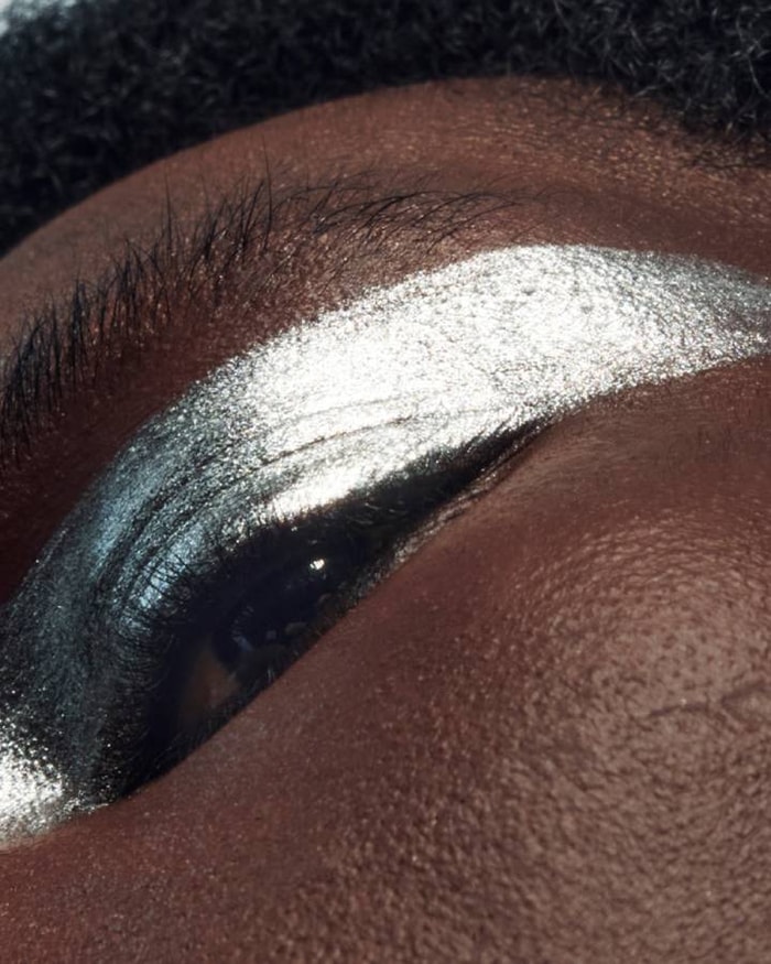 liquid silver eyeshadow